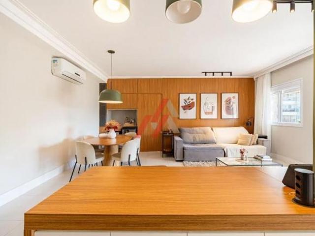 Apartamento à venda em Santana de Parnaíba SP, Alphaville: 2 quartos, 1 suíte, 1 sala, 2 vagas, 94m²