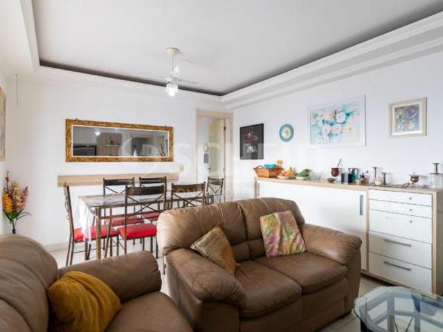 Apartamento á Venda em Santo Amaro com 130m², 4 quartos sendo 1 suíte, 2 vagas