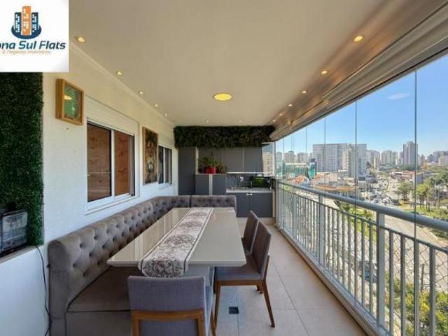 Apartamento à Venda Em Santo Amaro Com 2 Dormitórios Sendo 1 Suíte e 2 Vagas Varanda Gourmet