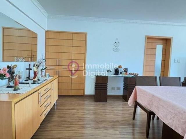 Apartamento à venda em Santo Amaro com 2 quartos e 1 vaga com Ótima localização