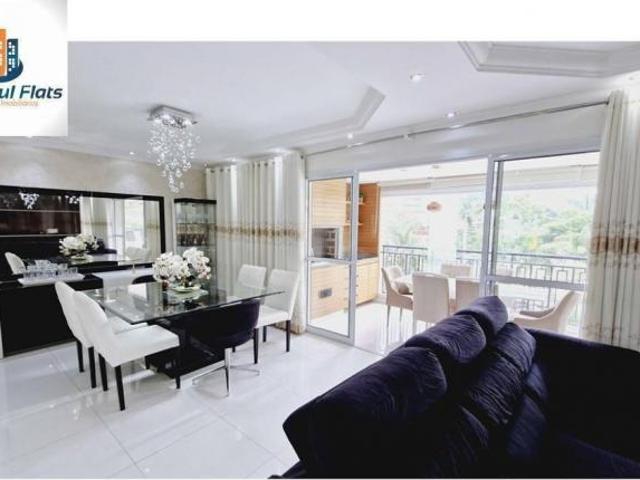 Apartamento à Venda em Santo Amaro COm 3 Dormitórios Sendo 1 Suíte e 2 Vagas Varanda Gourmet