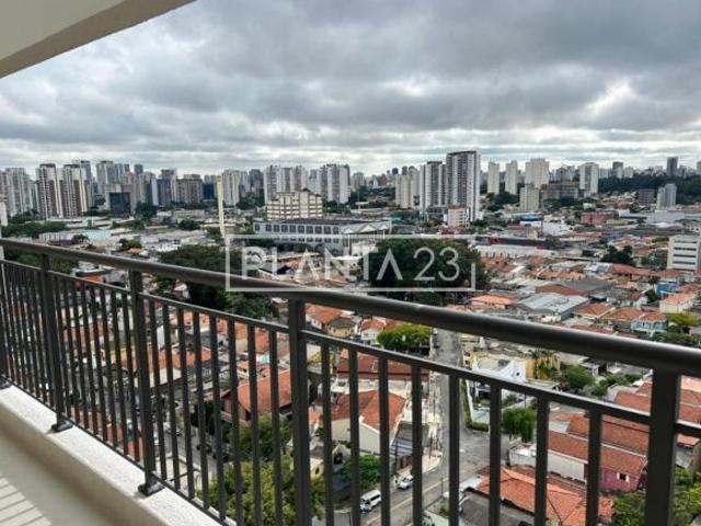 Apartamento à venda em Santo Amaro com 3 suítes e 136m