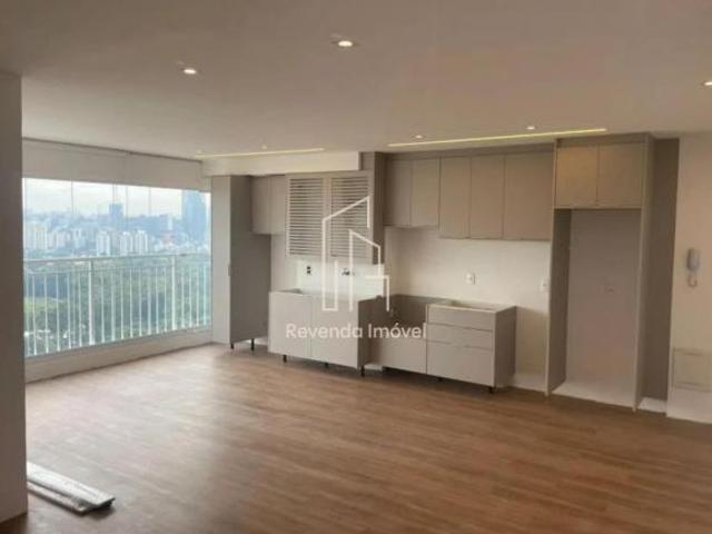 Apartamento à venda em Santo Amaro, São Paulo SP: 1 quarto, 1 suíte, 1 sala, 1 b