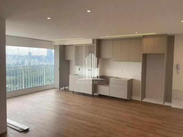 Apartamento à venda em Santo Amaro, São Paulo SP: 1 quarto, 1 suíte, 1 sala, 1 banheiro, 1 vaga, 60