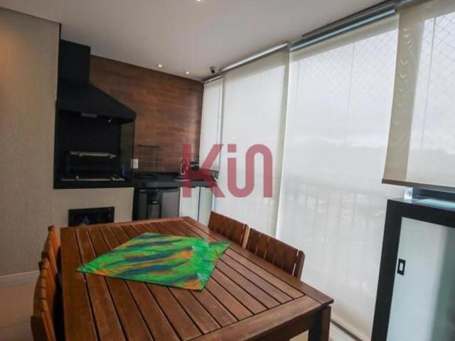 Apartamento à venda em Santo Amaro, São Paulo SP com 3 quartos, 1 suíte e 2 vagas de garagem!