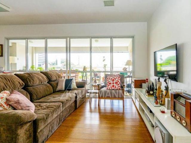 Apartamento à Venda em Santo Amaro 3 quartos Suítes, 2 Vagas, 160m² A.U