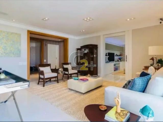 Apartamento a venda em Santo Amaro 4 suites 3 vagas 350m2