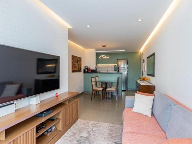 Apartamento à venda em Santo Amaro