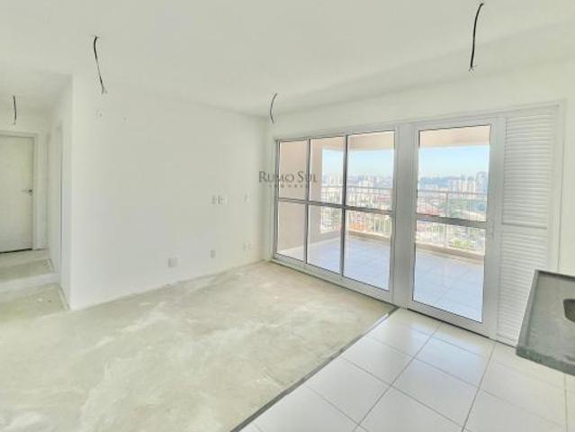 Apartamento à venda em Santo Amaro