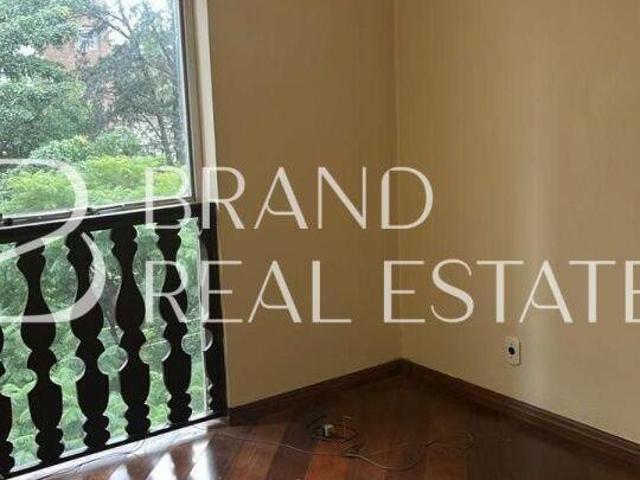 Apartamento à Venda em Santo Amaro, 96m², Conforto, Praticidade com 2 quartos e 1 vaga!
