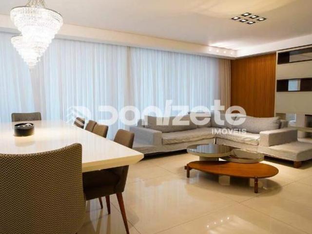 Apartamento à venda em Santo André Jardim | 4 suítes, varanda gourmet e 5 vagas