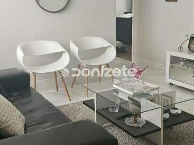Apartamento à venda em Santo André Jardim Bela Vista | 2 dorms, 2 banheiros, 1 vaga