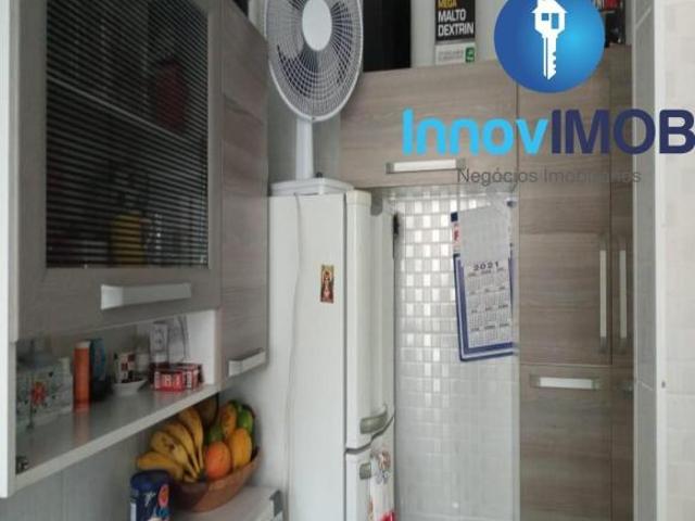 Apartamento à venda em Santo André SP, no Jardim Santo André: 2 quartos, 1 sala, 1 banheiro, 1 vaga
