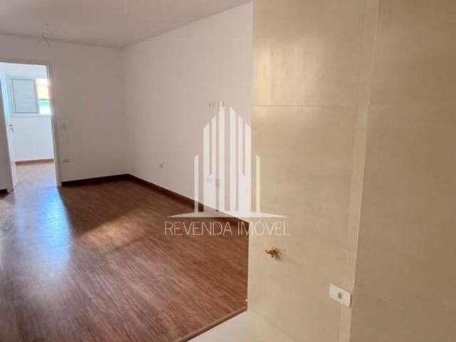 Apartamento à venda em Santo André SP: 2 quartos, 1 sala, 1 banheiro, 1 vaga de garagem. Seu novo la