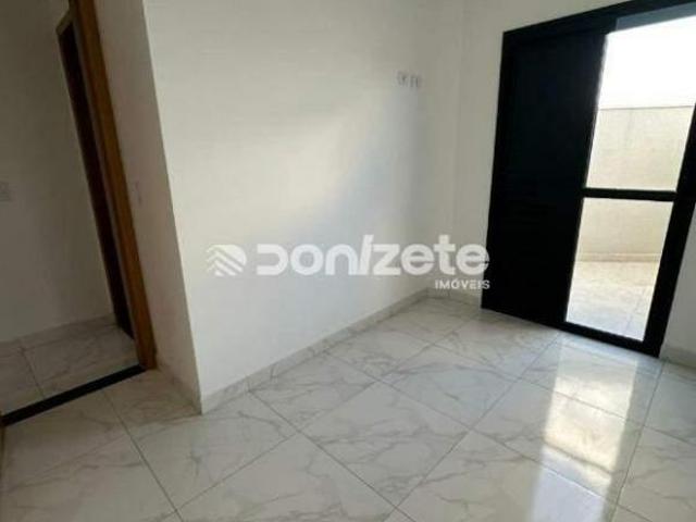 Apartamento à venda em Santo André Vila Guarani | 2 dorms | 1 vaga | Frente