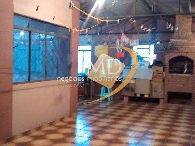 Prédio à venda com 2 apartamnetos São Caetano do Sul