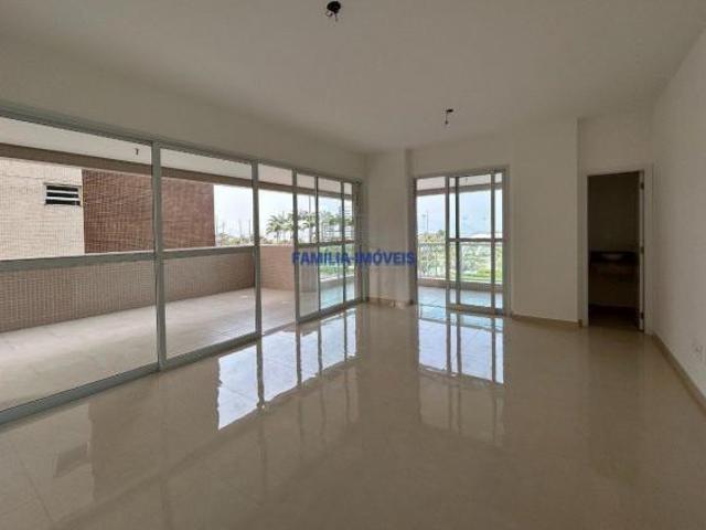 Apartamento à venda em Santos 3 quartos suíte 1 vaga vista mar Lazer