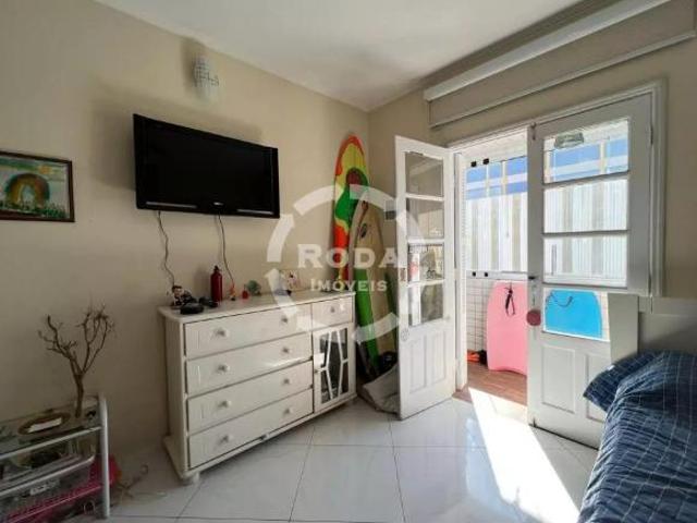 Apartamento à venda em Santos SP: 2 quartos, 1 suíte, 2 salas, 2 banheiros, 1 vaga na José Menino
