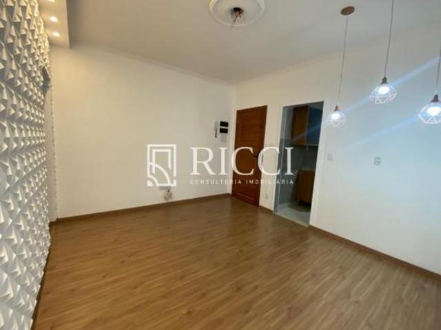 Apartamento à venda em Santos SP, no Boqueirão, com 2 quartos, 1 sala e 75,00 m² de área. Não perca