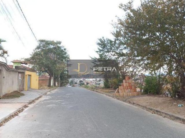 Apartamento à venda em Sapucaias III