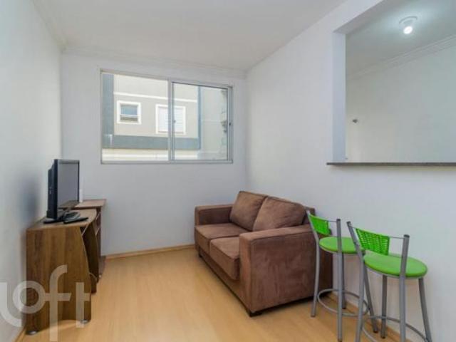 Apartamento à venda em Sarandi com 48 m², 2 quartos, 1 suíte, 1 vaga