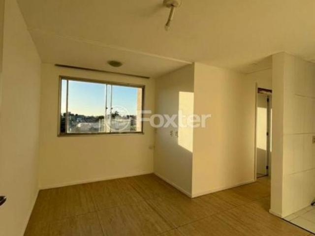 Apartamento à venda em Sarandi com 43 m², 2 quartos, 1 vaga