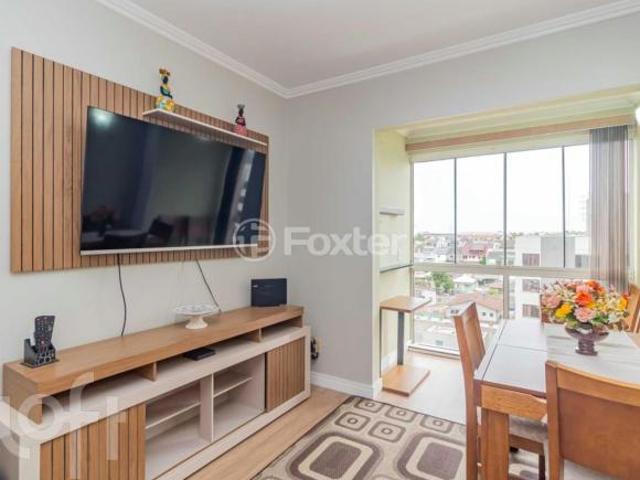 Apartamento à venda em Sarandi com 55 m², 2 quartos, 1 vaga