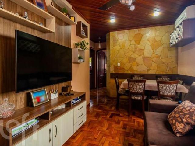Apartamento à venda em Sarandi com 55 m², 2 quartos, 2 vagas