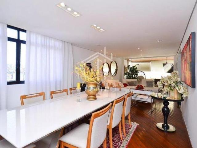 Apartamento à venda em Savassi
