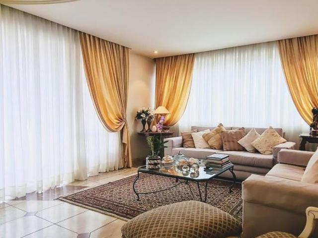 Apartamento à venda em Savassi