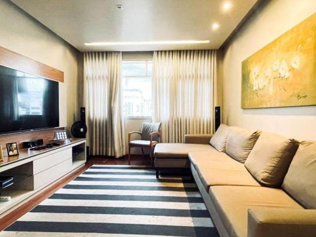 Apartamento à venda em Savassi