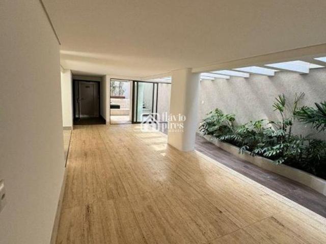 Apartamento à venda em Savassi