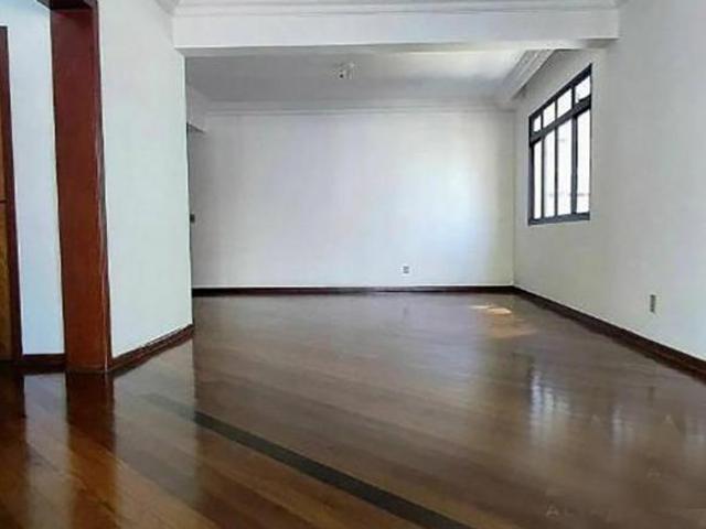 Apartamento à venda em Savassi