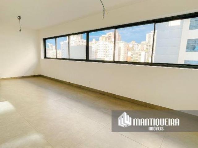 Apartamento à venda em Savassi