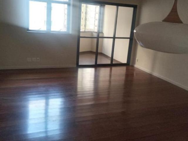 Apartamento à venda em Savassi