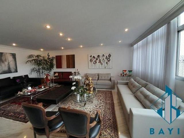 Apartamento à venda em Serra
