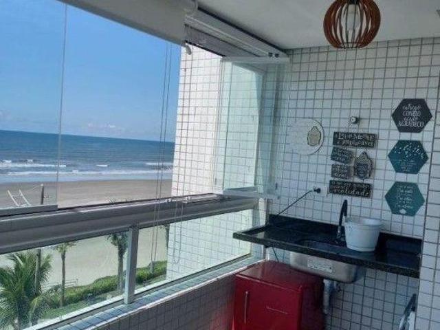 Apartamento à Venda em Solemar, Praia Grande SP