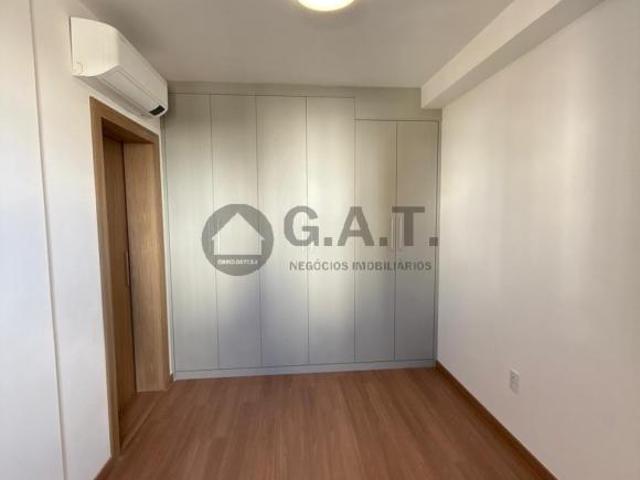 Apartamento à venda em Sorocaba SP, Parque Campolim: 1 quarto, 2 salas, 1 banheiro, 1 vaga 49m². A