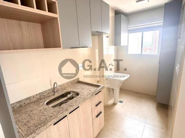 Apartamento à venda em Sorocaba SP, Parque Campolim 3 quartos, 1 suíte, 1 sala, 2 banheiros, 2 vag