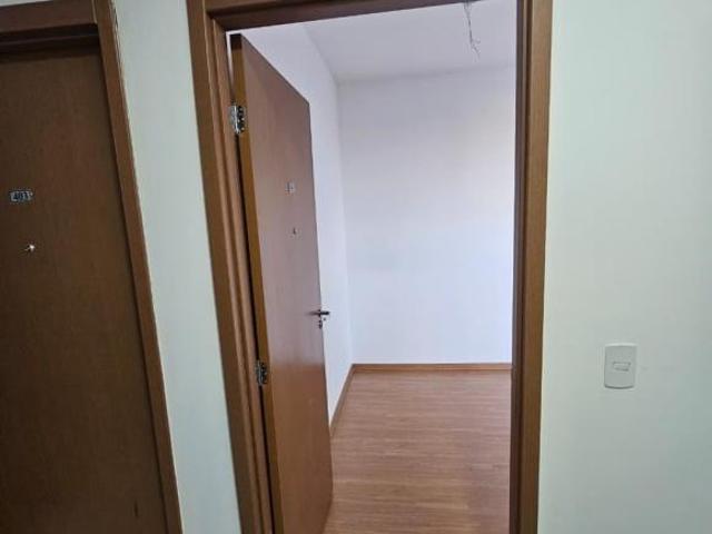 Apartamento à venda em Sorocaba SP, Parque São Bento! 2 quartos, 1 sala, 1 banheiro, 1 vaga, 40m²