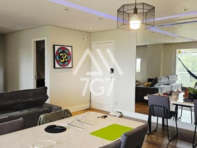 APARTAMENTO À VENDA EM TABOÃO