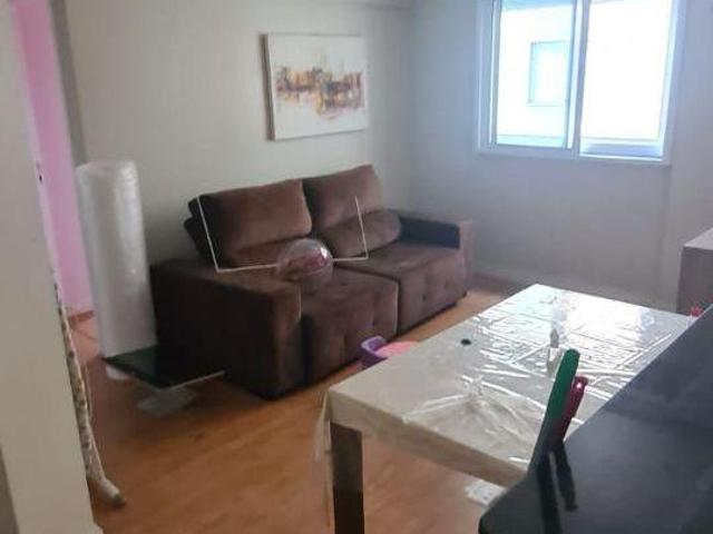 Apartamento à venda em Taboão da Serra – 2 dormitórios | 2 vagas | Reformado