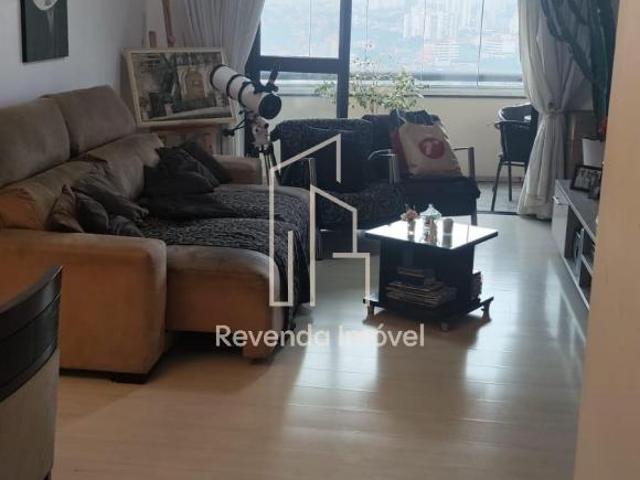 Apartamento à Venda em Taboão da Serra: 3 Quartos, 1 Suíte, Lazer Completo! Agende sua Visita e Real