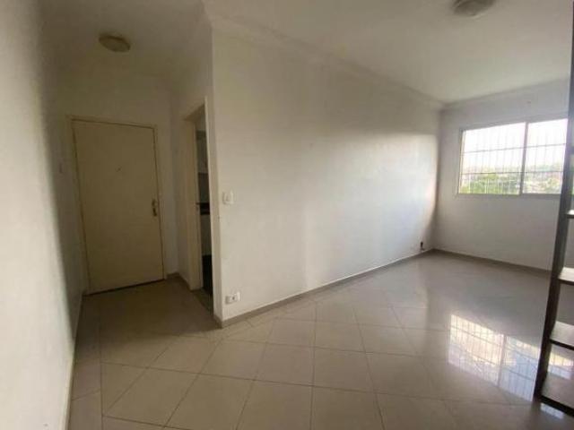Apartamento a Venda em Taboão da Serra Próximo ao Shopping Taboão