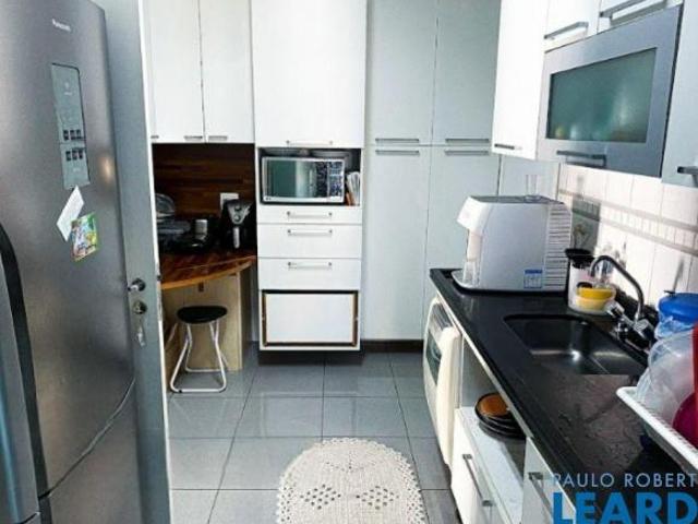 Apartamento à venda em Tamboré