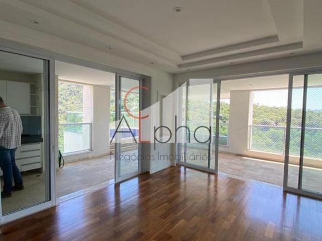 Apartamento à venda em Tamboré