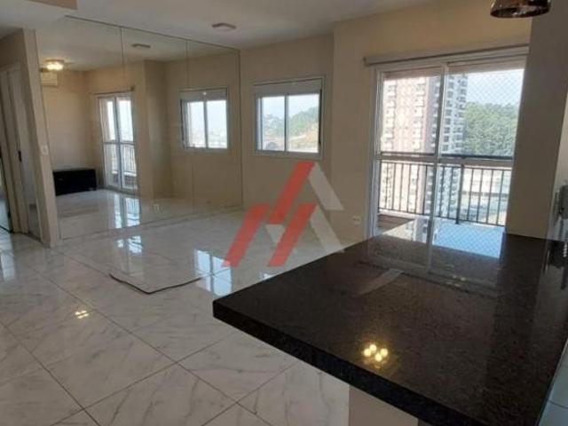 Apartamento à venda em Tamboré, Barueri SP: 2 quartos, 1 suíte, 1 sala, 1 vaga de garagem e 76m² de