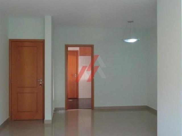 Apartamento à venda em Tamboré, Santana de Parnaíba SP: 3 quartos, 1 suíte, 2 salas, 3 banheiros, 2