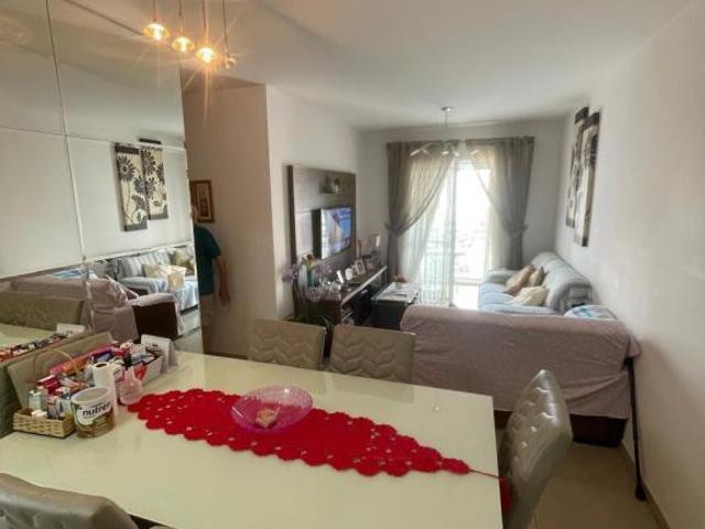 Apartamento à venda em Tatuapé com 64 m², 2 quartos, 2 vagas