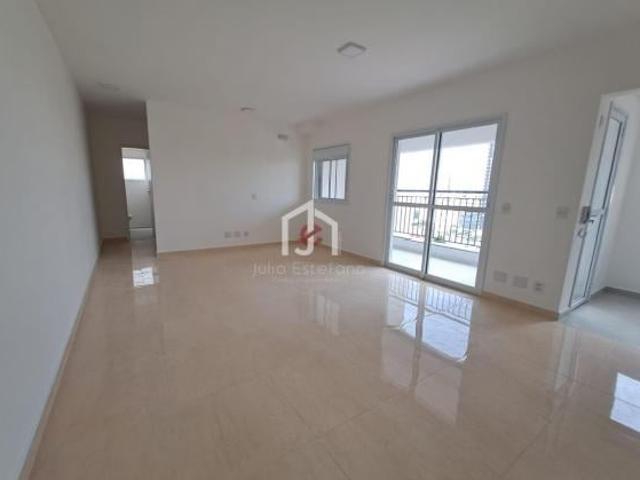 Apartamento à venda em Taubaté